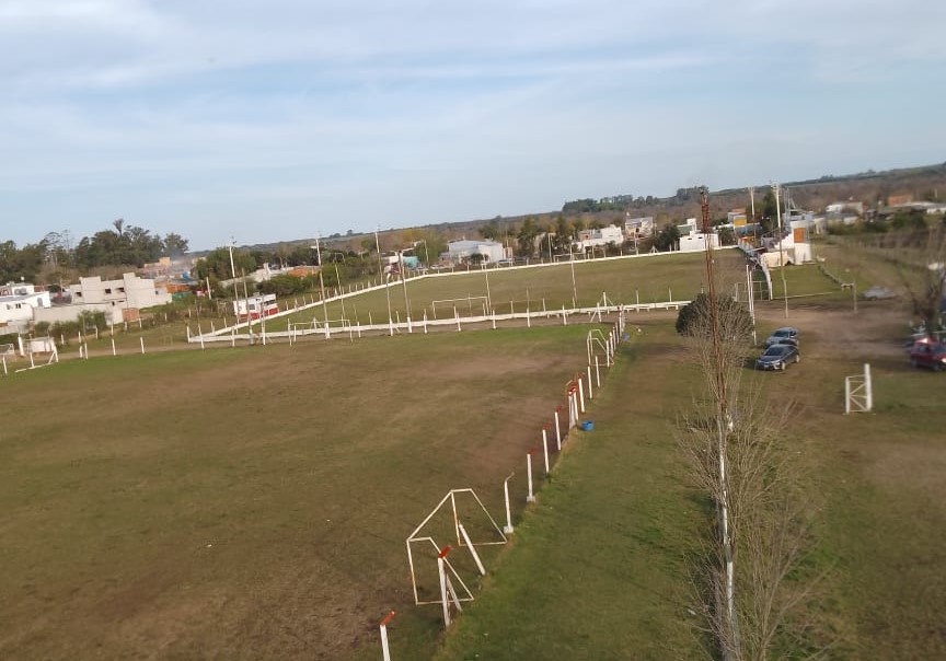 Robaron la caja fuerte de un club local - La Pirámide